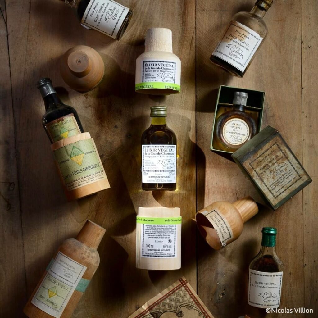 Élixir végétal de la Grande Chartreuse : vertus, posologie et composition